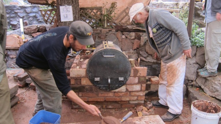 Rocket-Fired Griddle Oven - Firespeaking