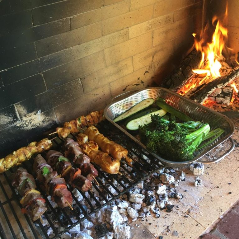 Long Table Farm Outdoor Kitchen - Firespeaking